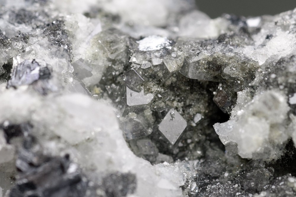 Anglesite - Steetley Minerals